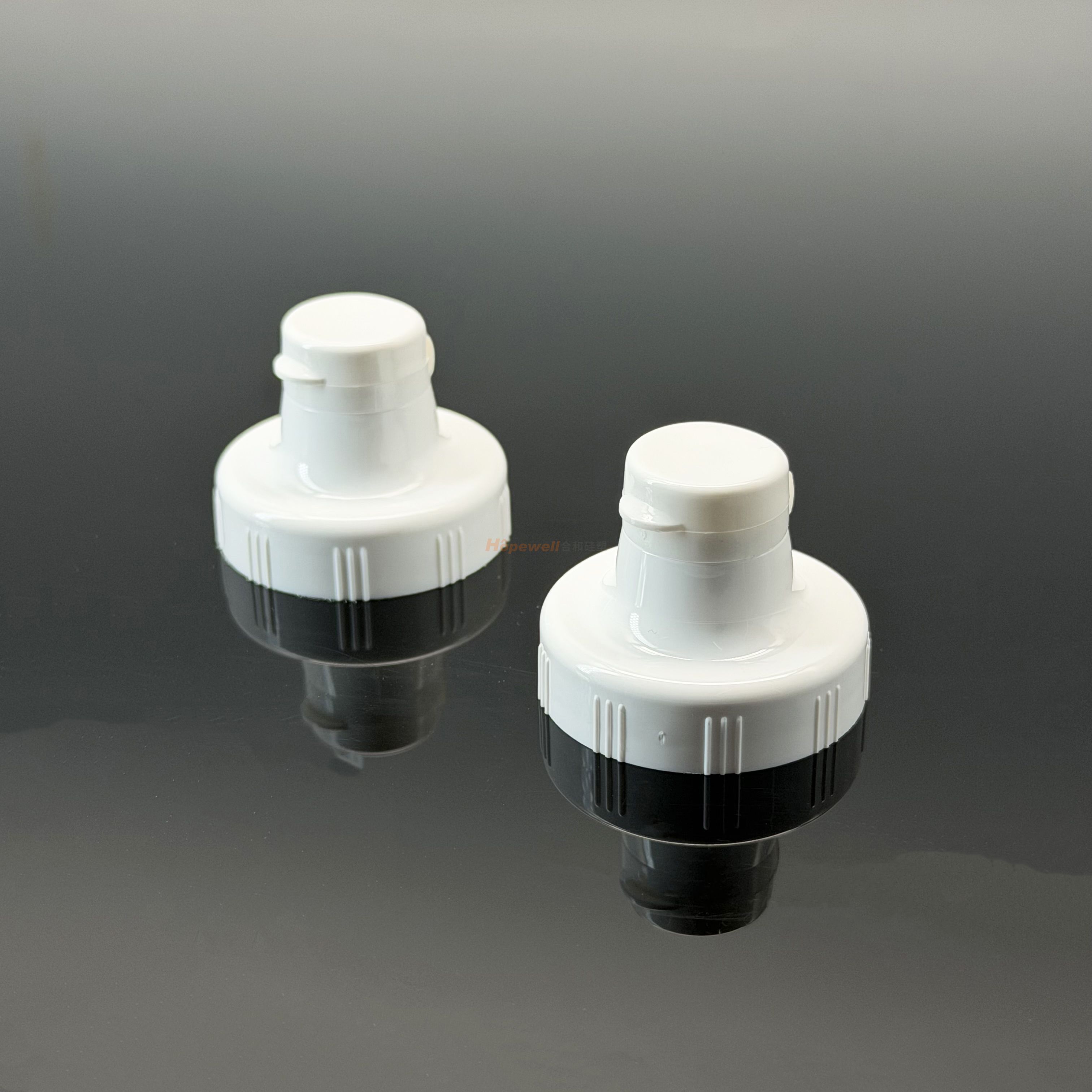 Hopewell Manufacture FDA Approved Spill Proof 38-400 Plastic Nozzle Cap ...